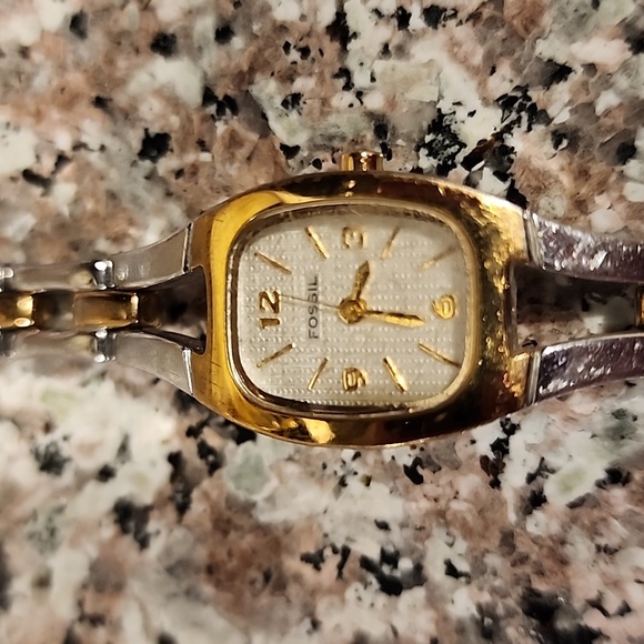 Fossil | Accessories | Vintage Fossil Watch | Poshmark